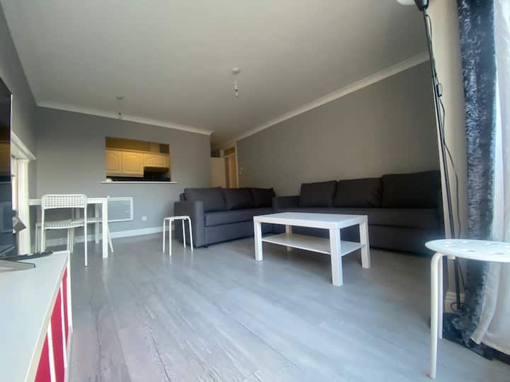 Modern 2-bed City Apartment - Dublin