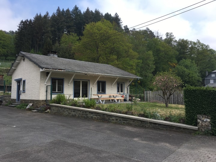 Vakantiehuis 'La Gare De Repos'. - Vresse-sur-Semois