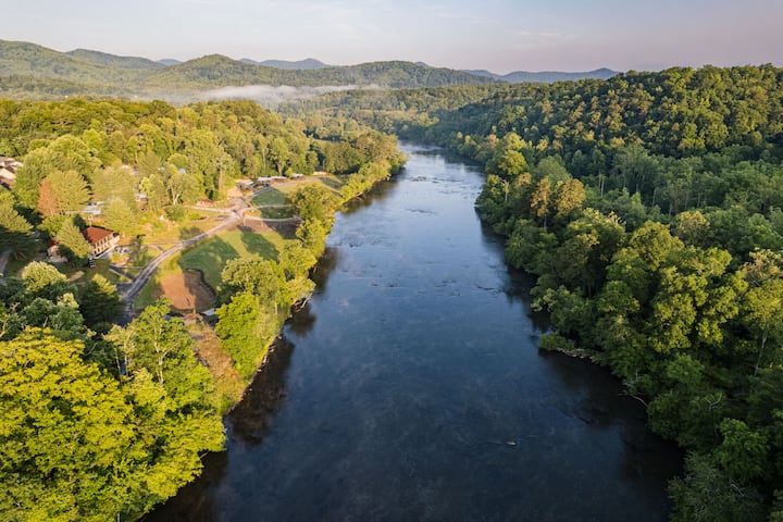 Asheville River Cabins - Sierra Nevada