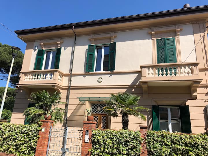 Puravida B&b Room2 Bagno Privato - Pietrasanta