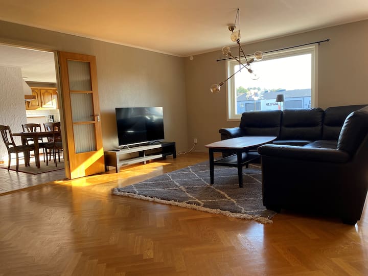 Large And Very Central House - Stenungsund