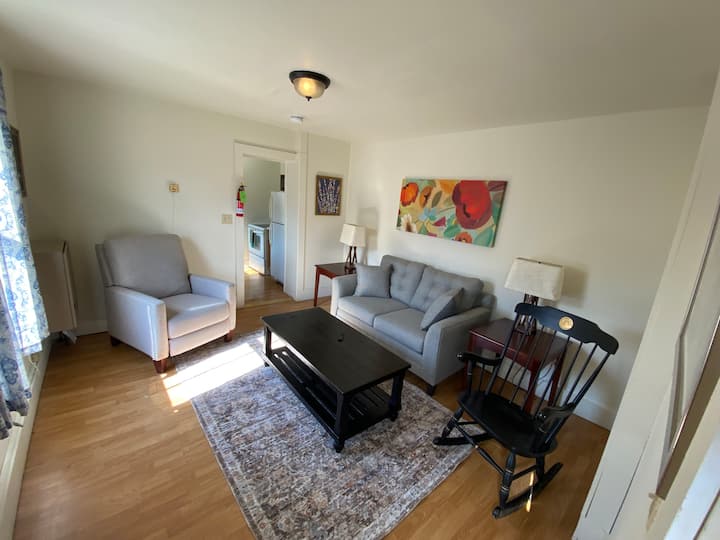 Central Retreat In Burlington - Burlington, VT