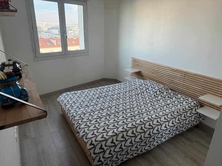 Chambre - Montrouge, France - Parijs