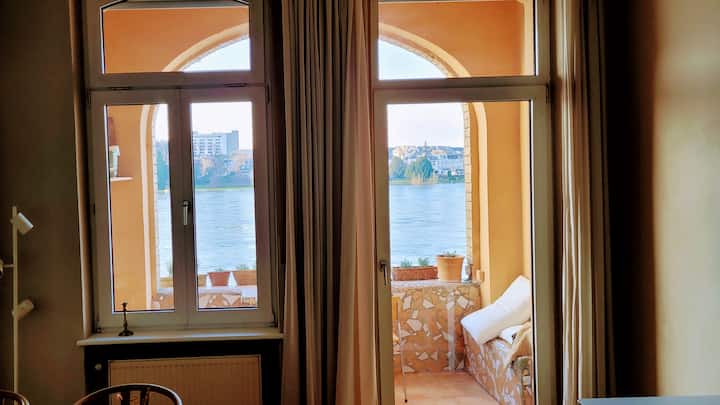 Helle Und Zentrale Wohnung Mit Rheinblick - Koblenz