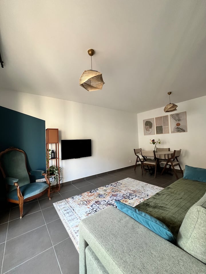 Cosy Appartement Tout éQuipé - Ferney-Voltaire