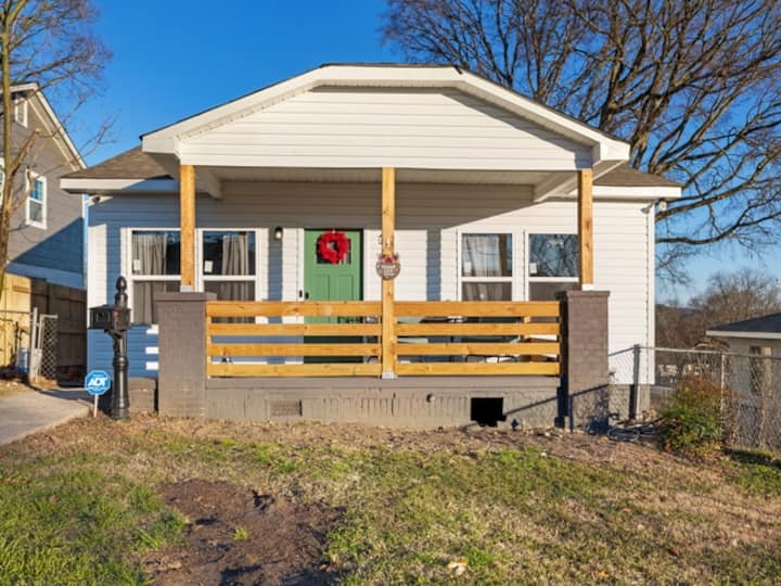 Cozy Connection - Birmingham, AL