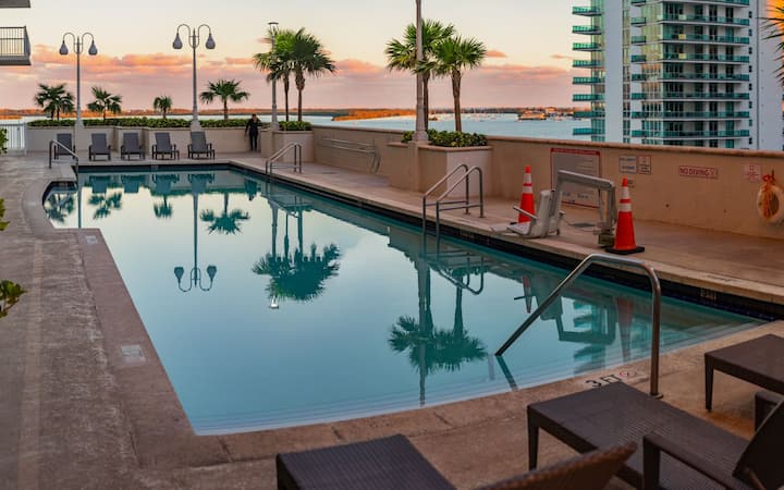 Brickell 1bd W/ Rooftop Pool, Gym & Free Parking. - Miami