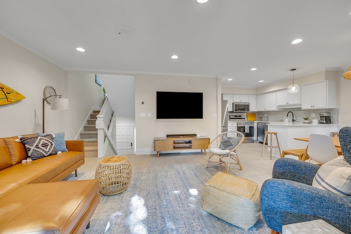 Amelia Island Newly Renovated Beachside Townhome - Amelia Island, FL