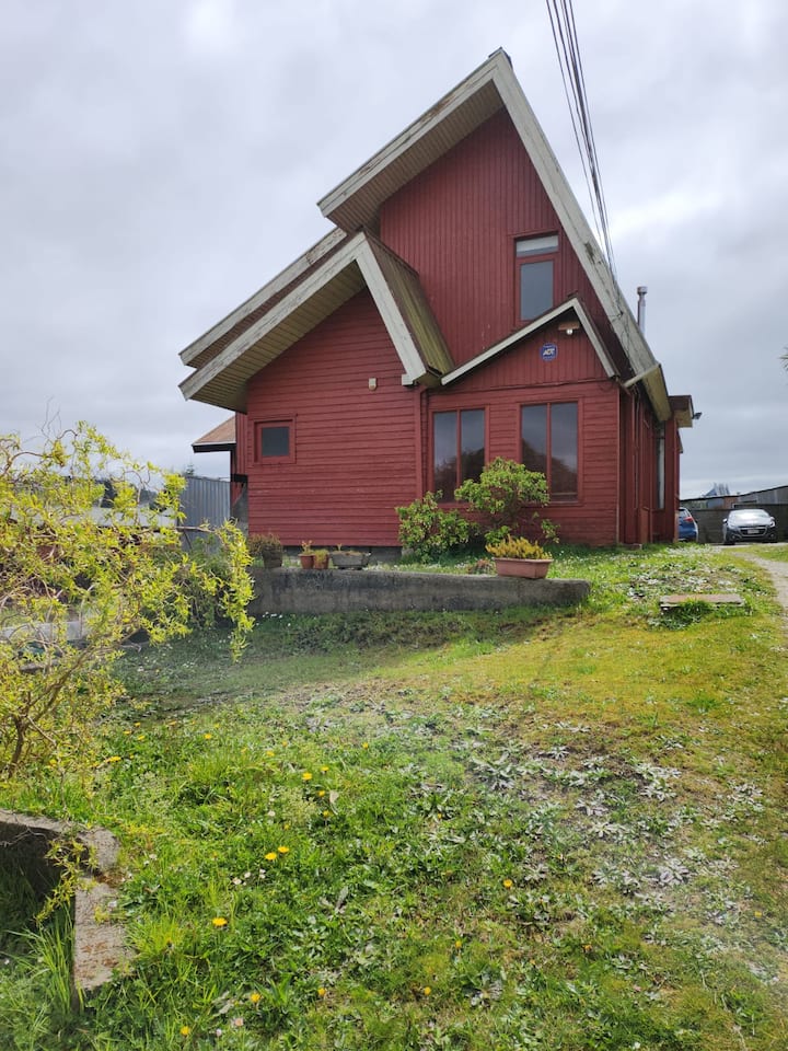 Gran Casa Cerca Del Terminal. - Puerto Montt