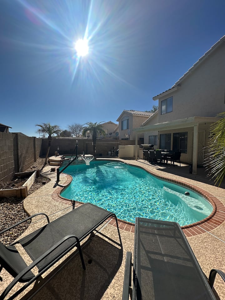 4bdrm/3bath Private Pool, Billiard, Basketball - Peoria, AZ