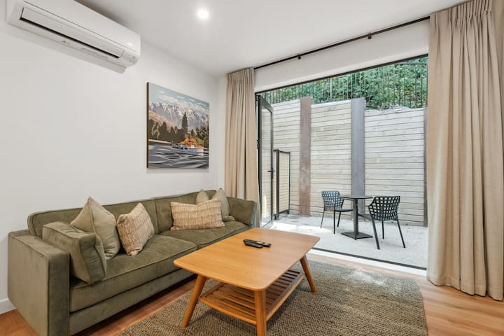 Fantail Retreat | Three Bedroom Townhouse - Queenstown