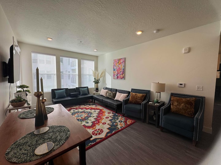 Dt 3br Near Convention Center, Free Parking - Salt Lake City, UT