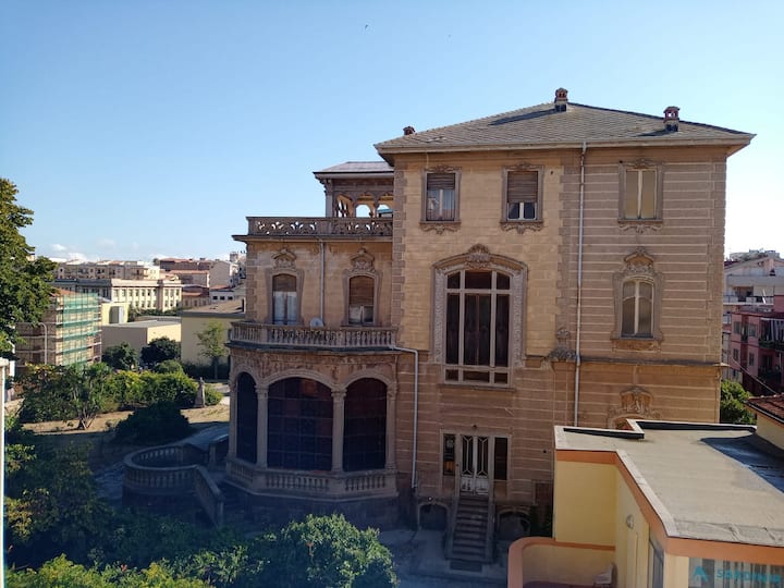 "Mimosa" Di Fronte Villa Liberty - Sassari