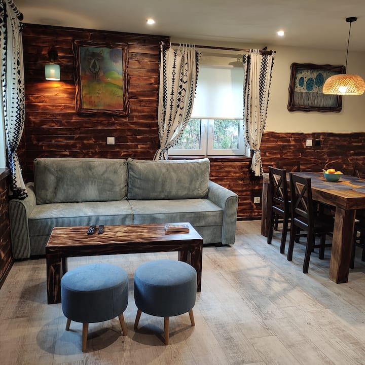 Ostoja Nad Potokiem Dwernik 
Domek Zachodni - Bieszczadzki Park Narodowy