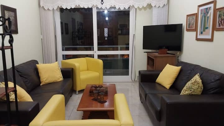 Belo Apartamento No Centro - Capão da Canoa
