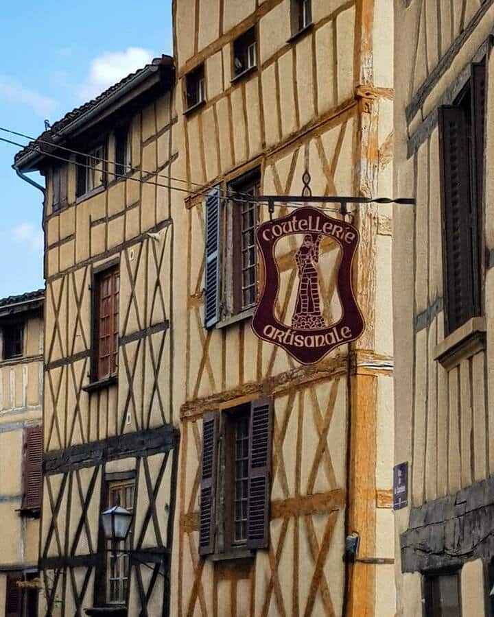 *Nouveau*
Maison Typique - Thiers