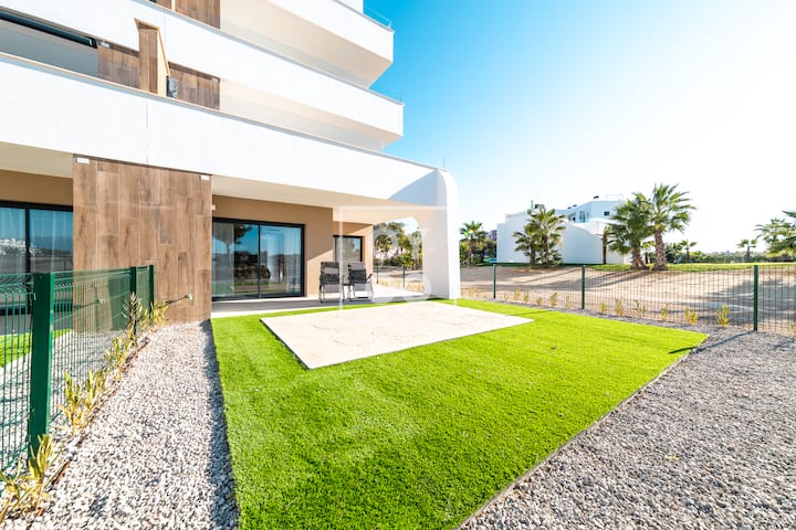 Resort Apt W/ Private Terrace & Pool Access - Alhama de Murcia