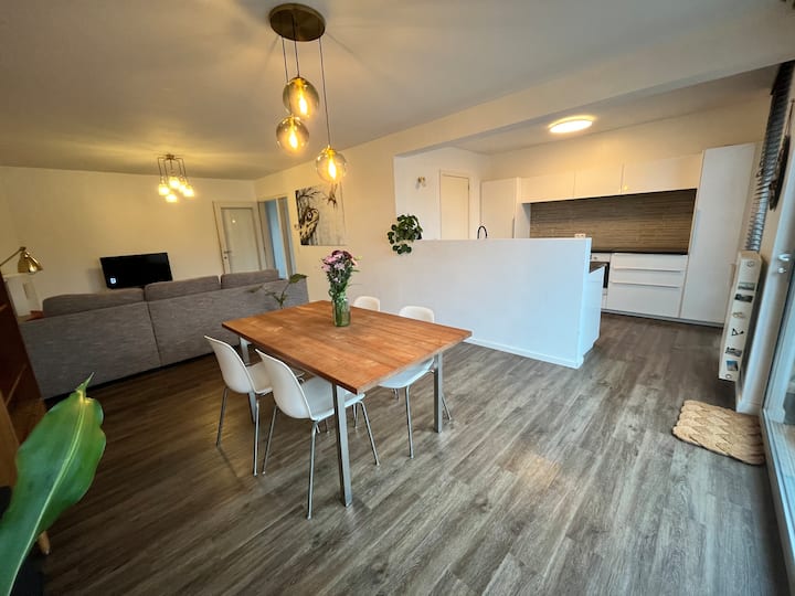 Rustige Get-a-way, Vlakbij Tml ! - Boom