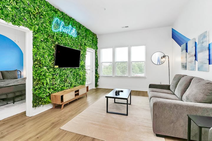 1br Apt W/ Pool, Gym & Free Parking - Sleeps 4! - Idlewild - Charlotte