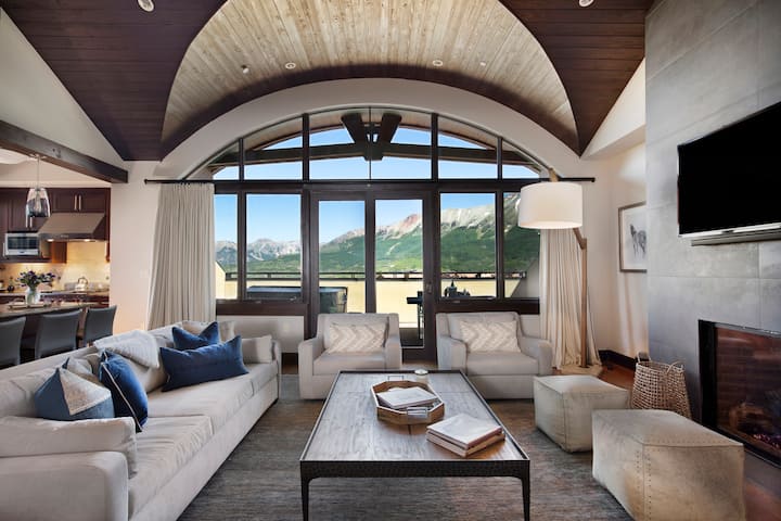 Five Bedroom Penthouse - Telluride, CO