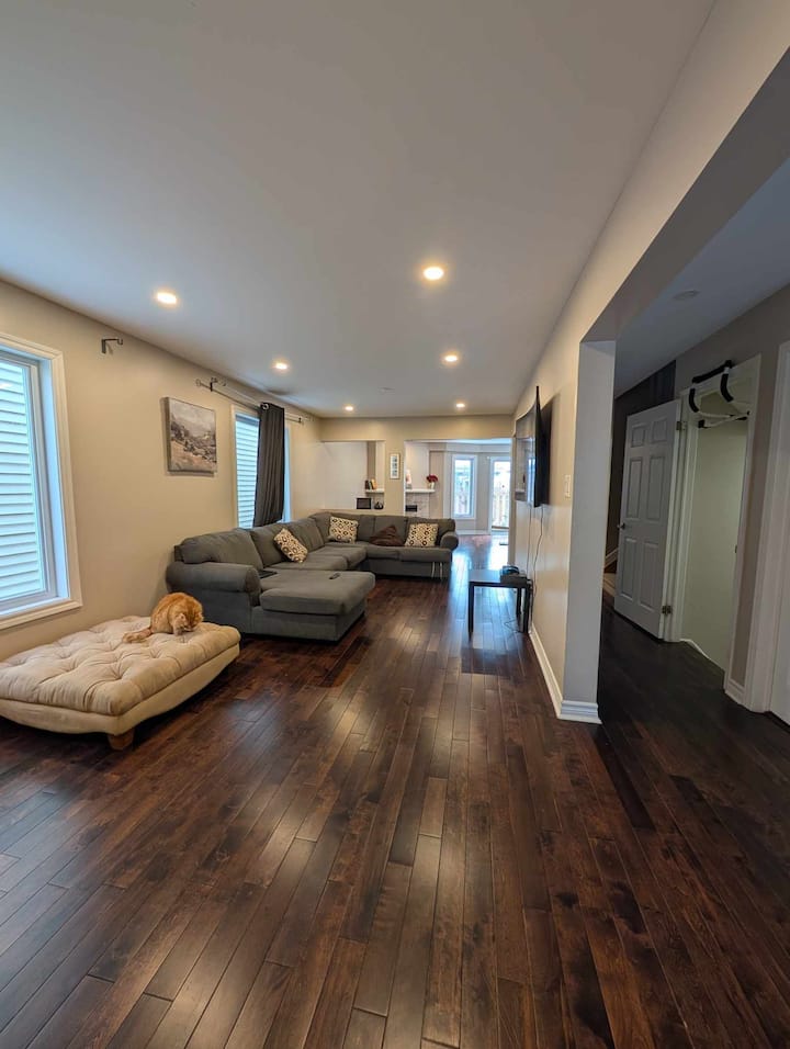 Shared Home - Room In Prime Area - Ottawa