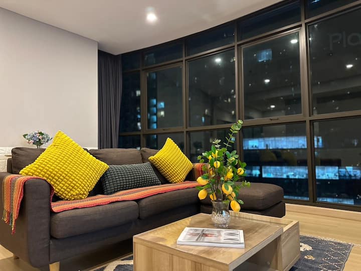 Panoramic Family Room Near Mrt (Monthly Available) - Bangkok