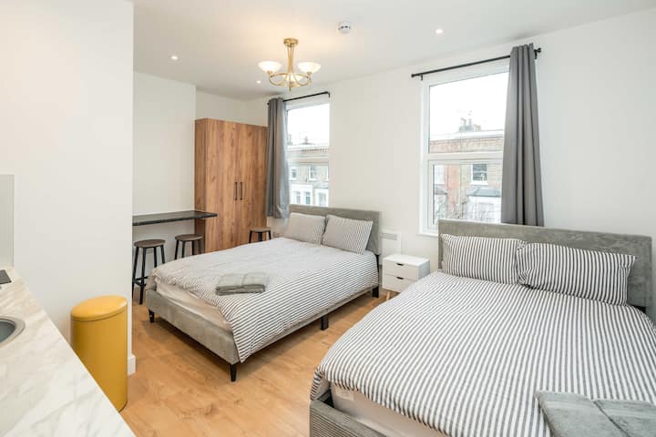 Deluxe Family Studio F6 - Maida Vale! - Londres