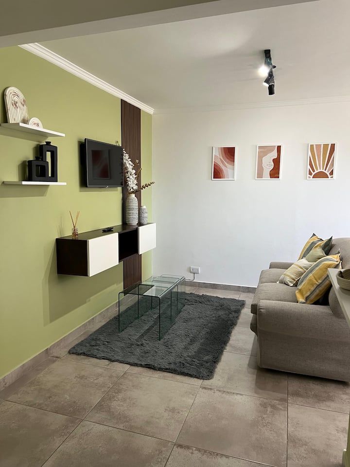 2 Bedrooms, With A Lake View, Close To The Centre - Argentinien