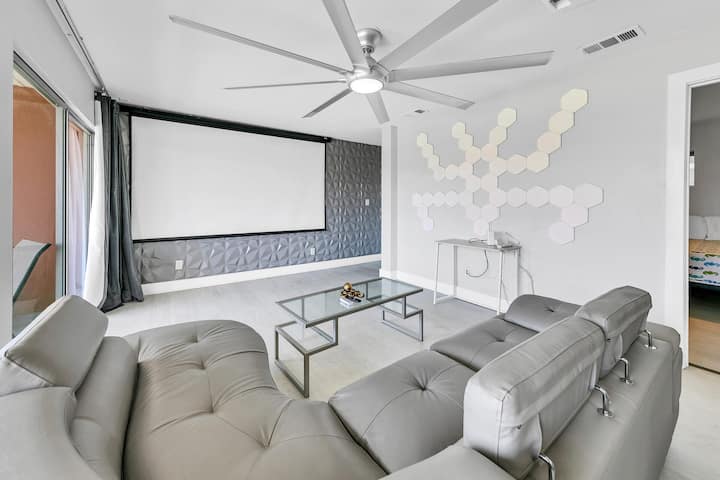 230 Stylish 1 Bedroom Condo 3 Pools - Destin, FL