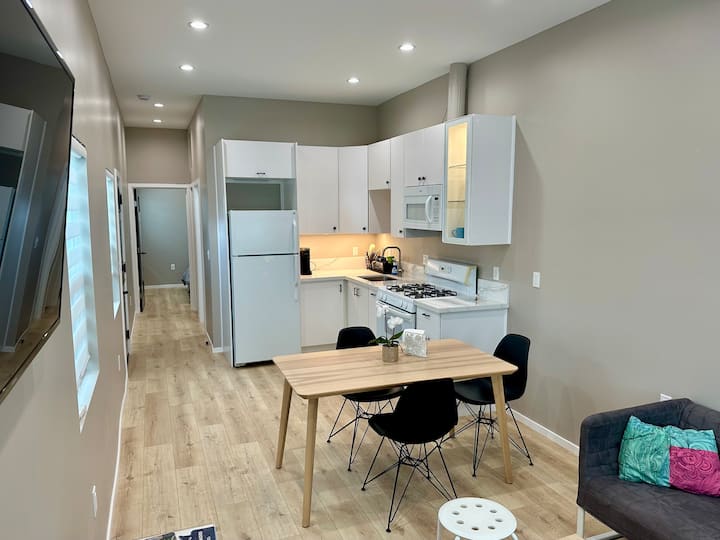 Close To The Beach And Highways - Torrance, CA