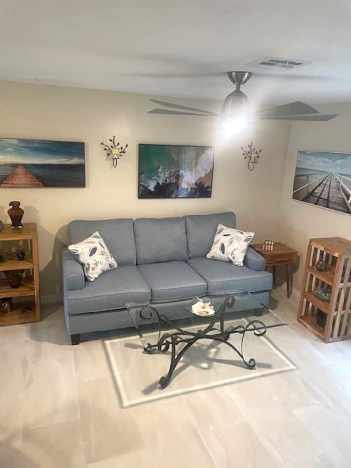 Stylish Coastal Townhome-jupiter - Jupiter, FL