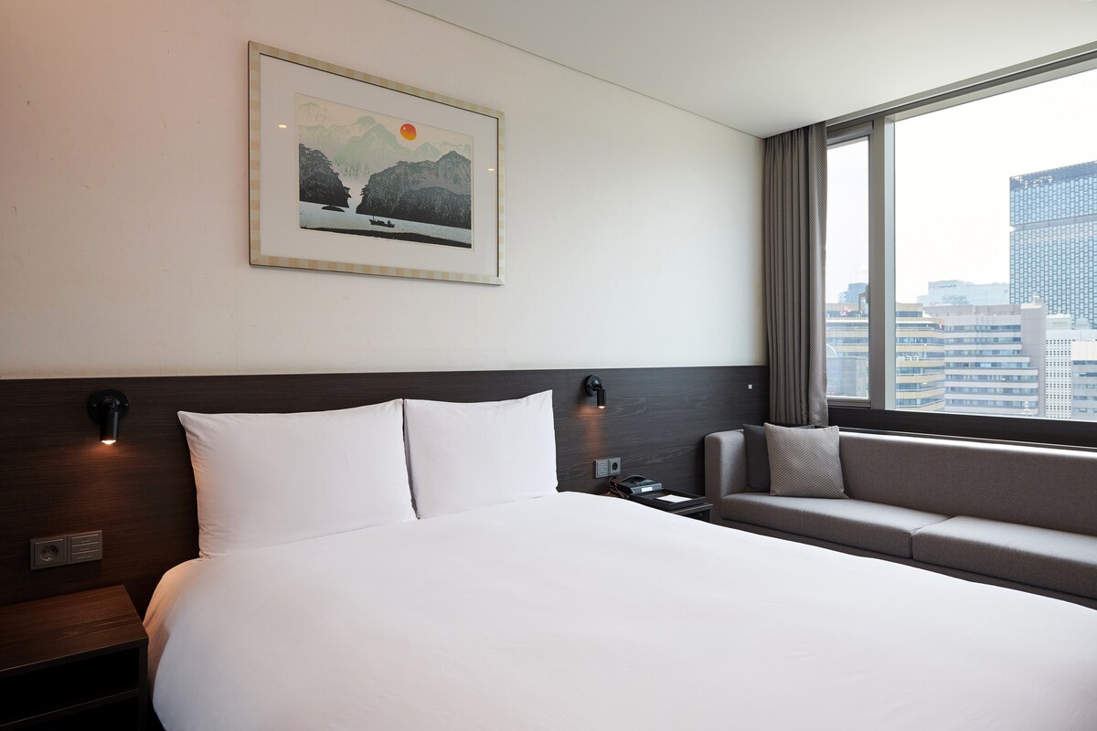 Nine Tree Hotel Insadong, 5 minutes from Anguk Station, Insadong ...