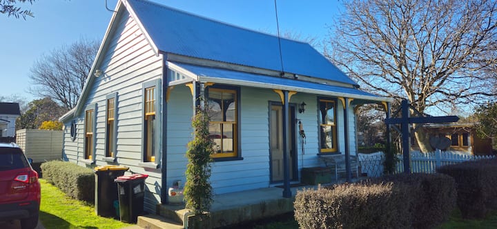 Piwakawaka Cottage - Carterton