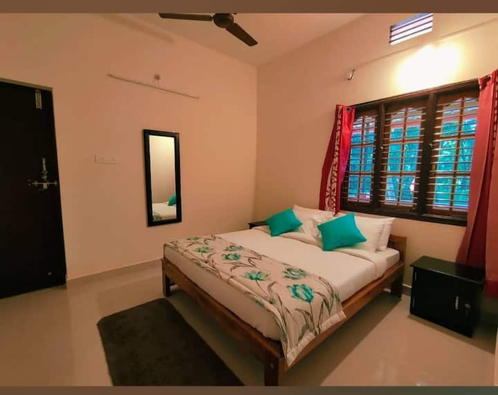 Red Chillies Homestay 3 Adults Room 1 - Kumta