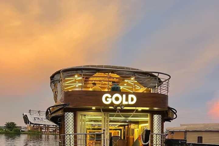Keralatrails Houseboat "Gold" - Alappuzha