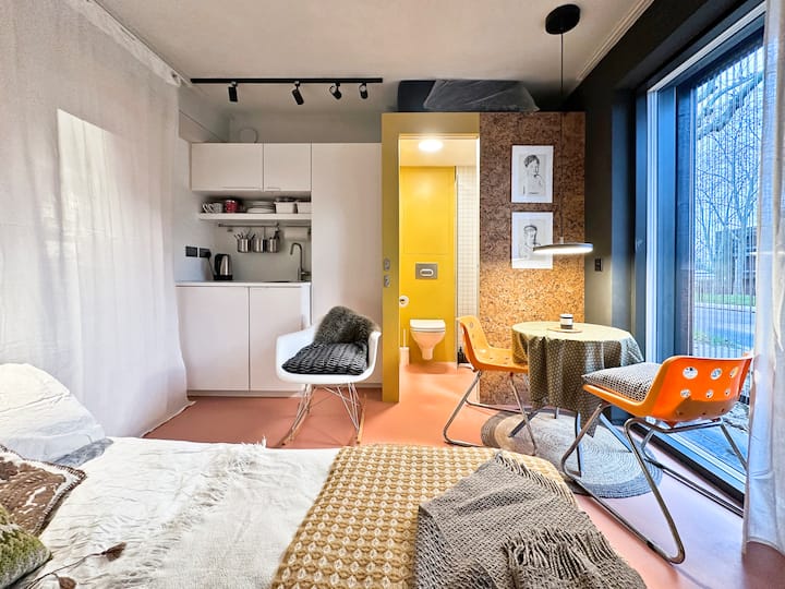 String House - Tiny Studio /Compact Artistic Space - London