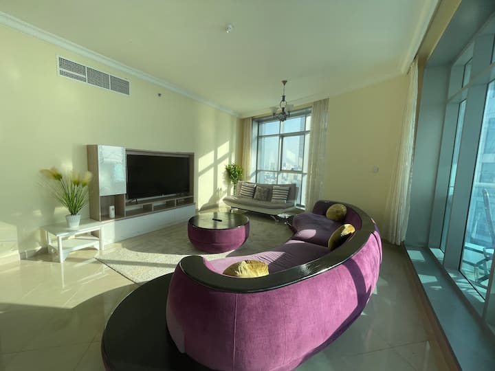 Luxurious Full Sea View 2bhk - Ajman