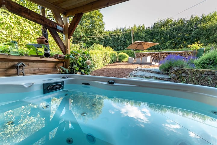 Maison Ardennaise & Jacuzzi 4-6p - Stavelot