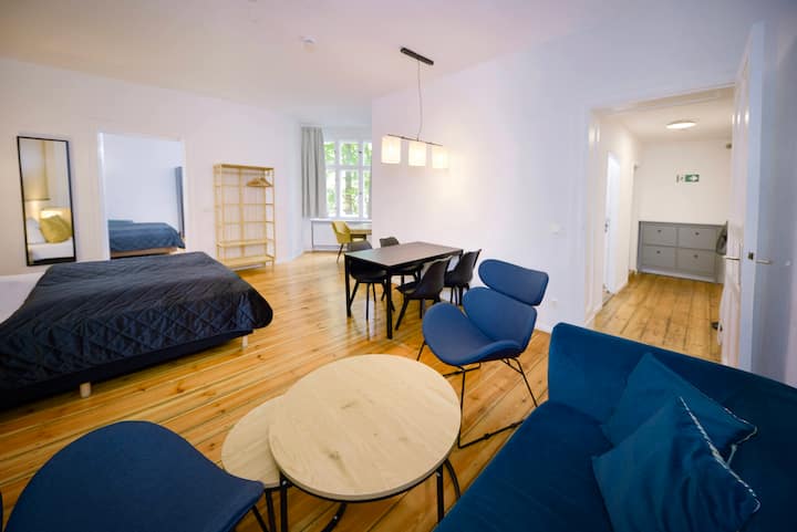 2 Zimmer-apartment In Typischen Berliner Altbau - Berlin
