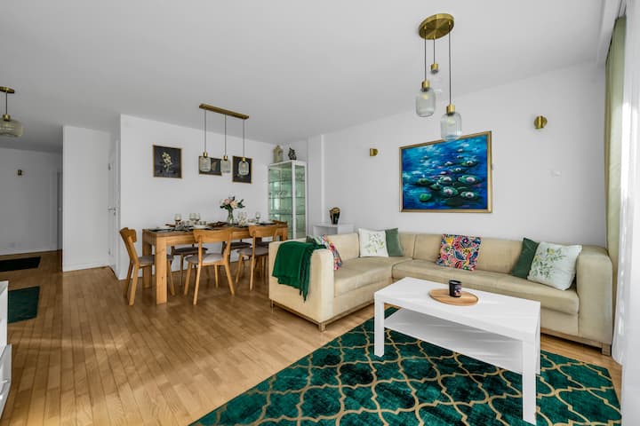 Szczęśliwice Apartment - Home Office And Parking - Warsaw