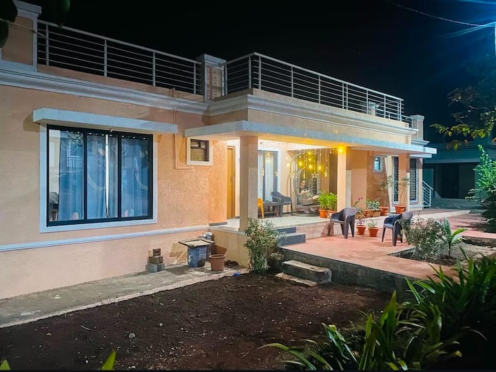 Sea View Hill Top 3 Bhk Bunglow - Dapoli