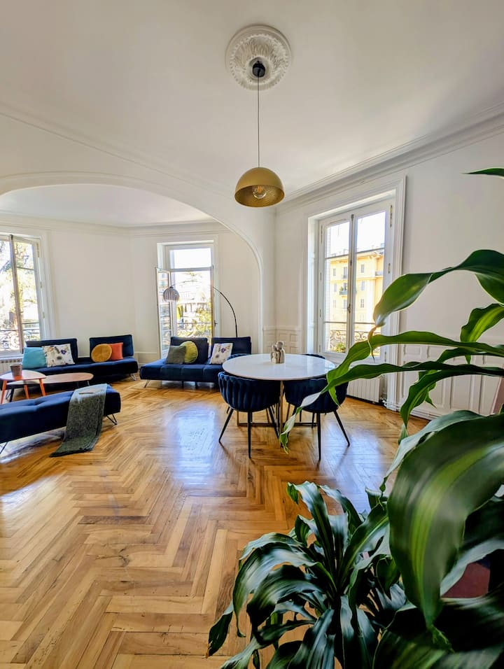 La Belle éPoque ! Appartement Haussmannien Centre - Aix-les-Bains