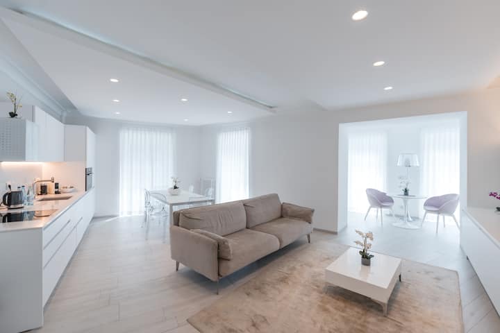 Apartment With Garden, 3 Br, 1 Private Parking - Lana