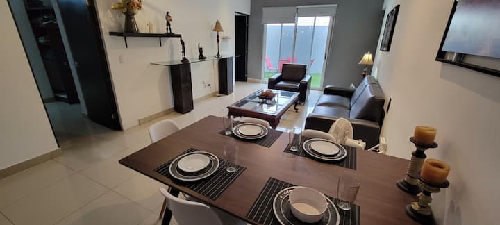 Depa Zona Tec-col. La Primavera - Monterrey