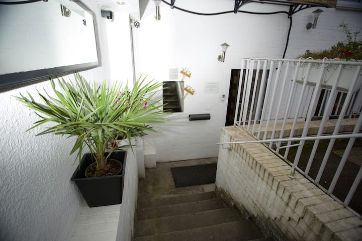 L: Zimmer London - Hamburg