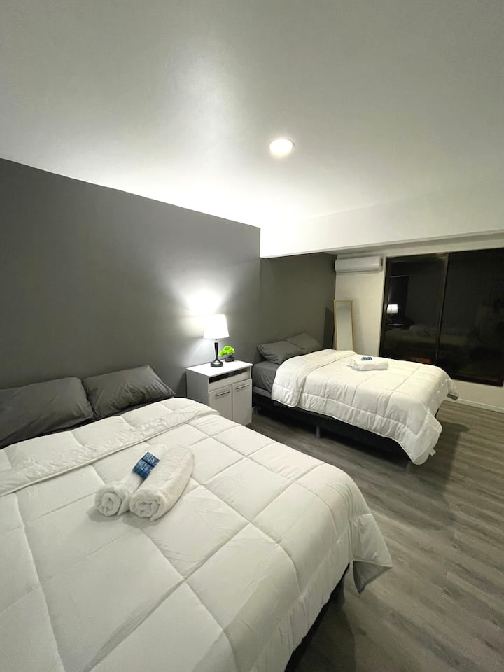 Moderna Casa Cerca De Aeropuerto - Alajuela