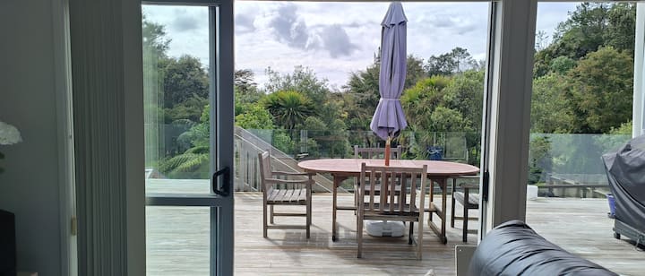 Lovely Views On The Hillside - Pauanui