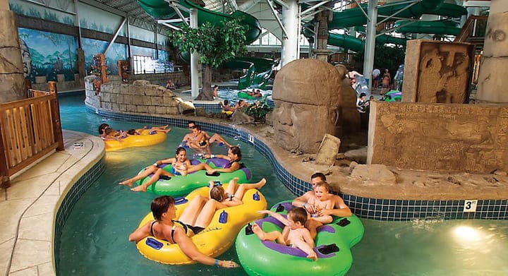 Bluegreen Odyssey Waterpark - Wisconsin Dells, WI