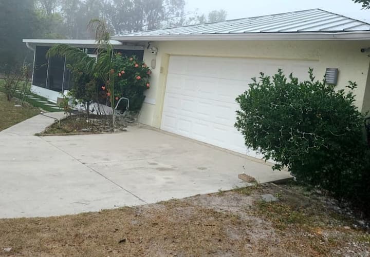 Farm Or Beach - Sarasota, FL