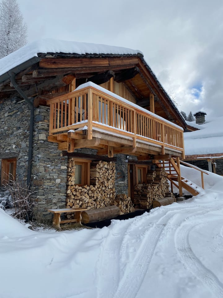 Welcome To "Le Petit Chalet" - Sainte-Foy-Tarentaise